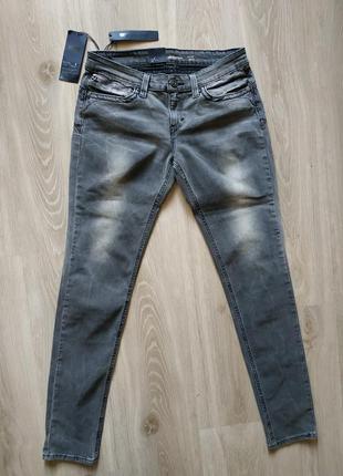 levi s revel demi curve 30 34 980 123081792