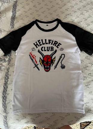 Hellfire club stranger things футболка xs — цена 150 грн в каталоге ...