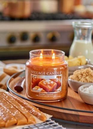 village candle 800 105596375
