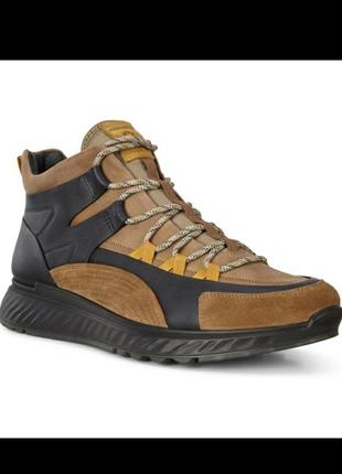 Ecco st1 high top store